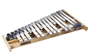 LIRA COMO INSTRUMENTO DE PERCUSIÓN - NEOMÚSICA